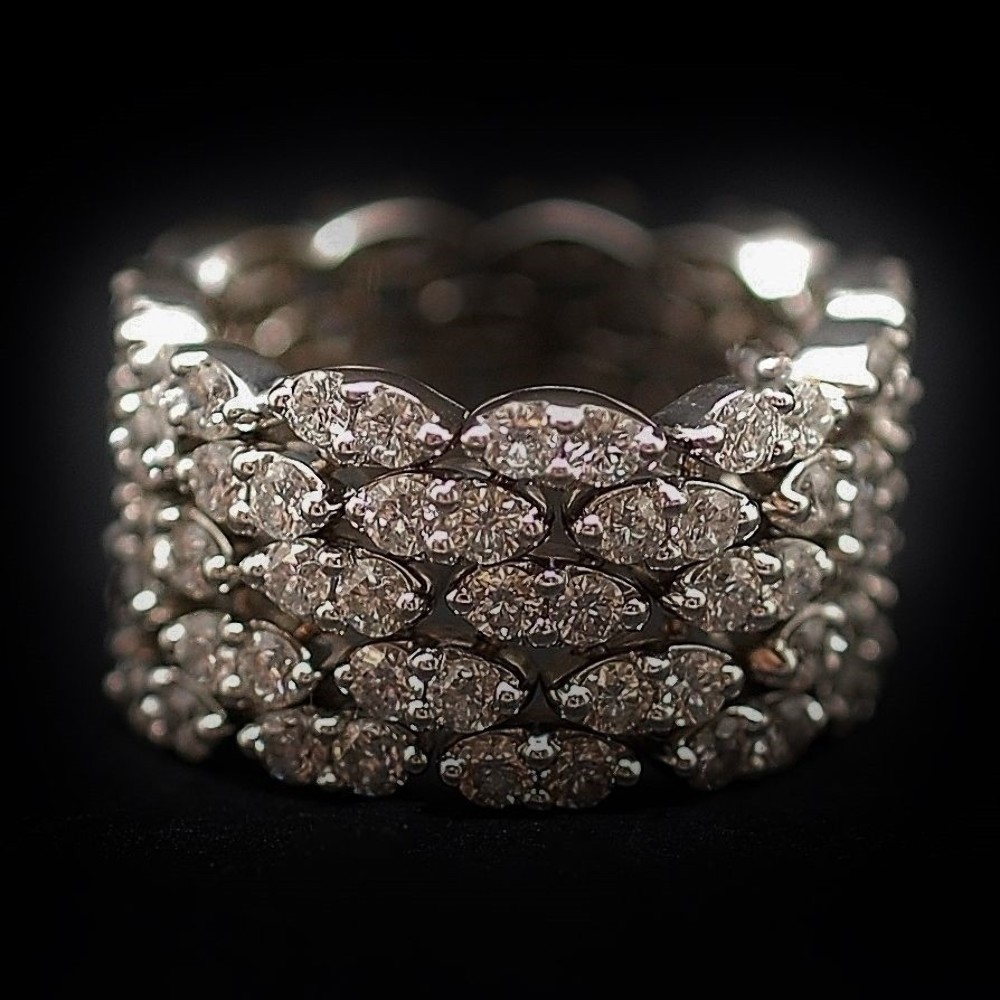 Alliance Mauboussin 5 Rangs Diamants Or Gris 18 Carats Je Le Veux
